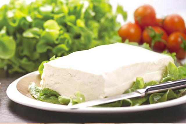 Soft Italian Cheese - Stracchino - Ricotta - Gorgonzola | delicatezza